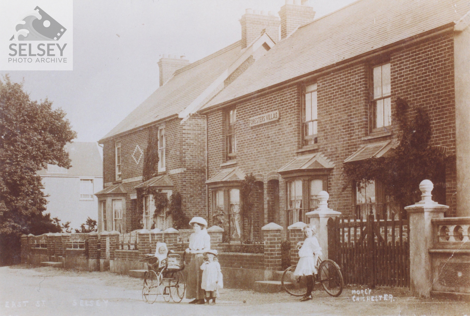 "Foresters Villas" East Street - Selsey Photo Archive