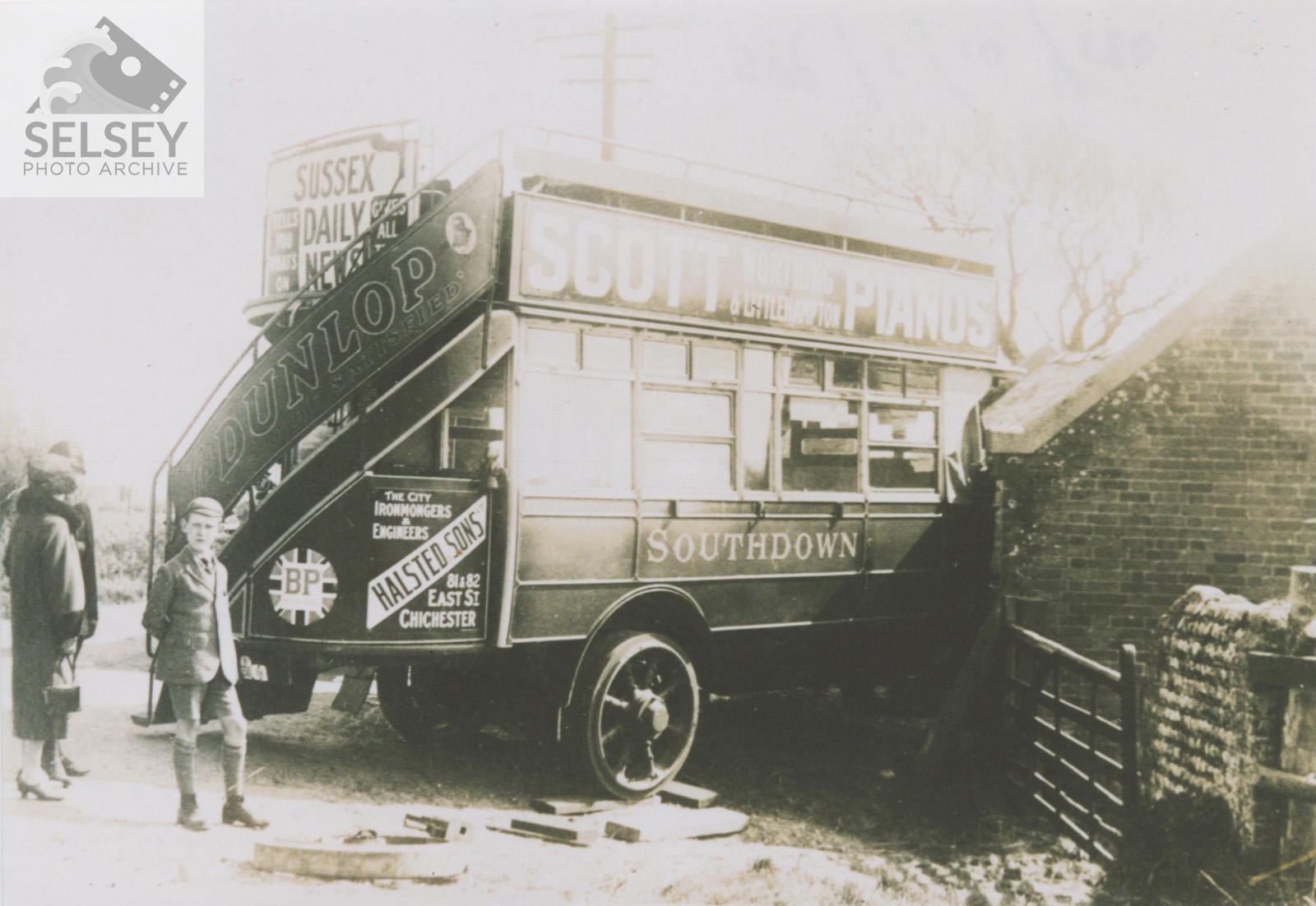 Open top Southdown Bus - Selsey Photo Archive