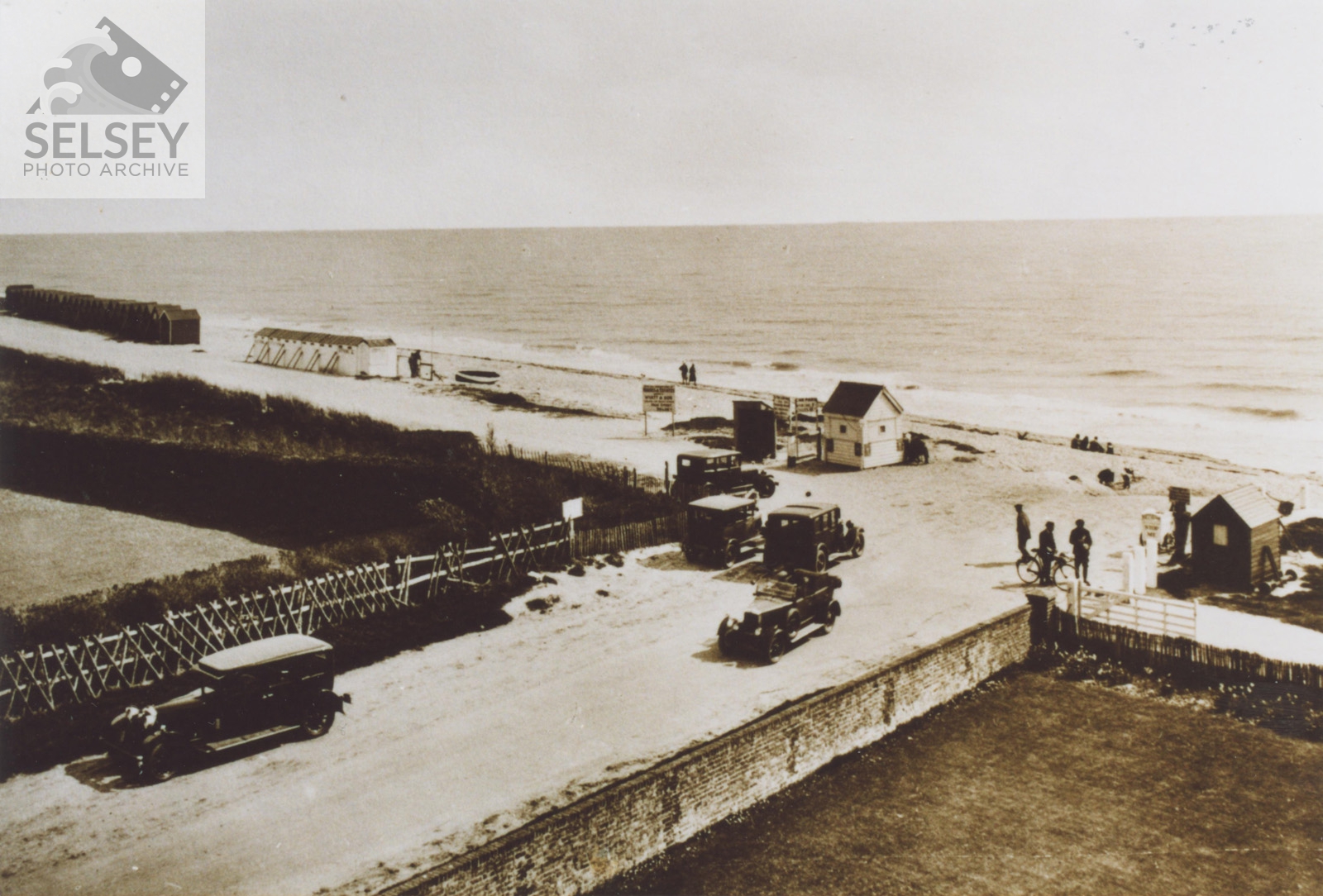 Beachfront - Selsey Photo Archive