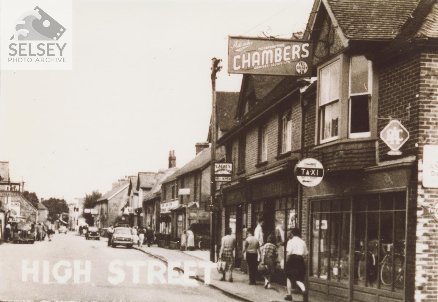 Selsey: High Street - Selsey Photo Archive
